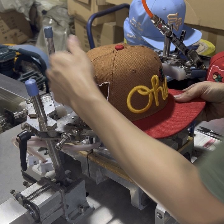 Custom High Quality 3d Puff Embroidery Acrylic Snapback Caps Structured ...