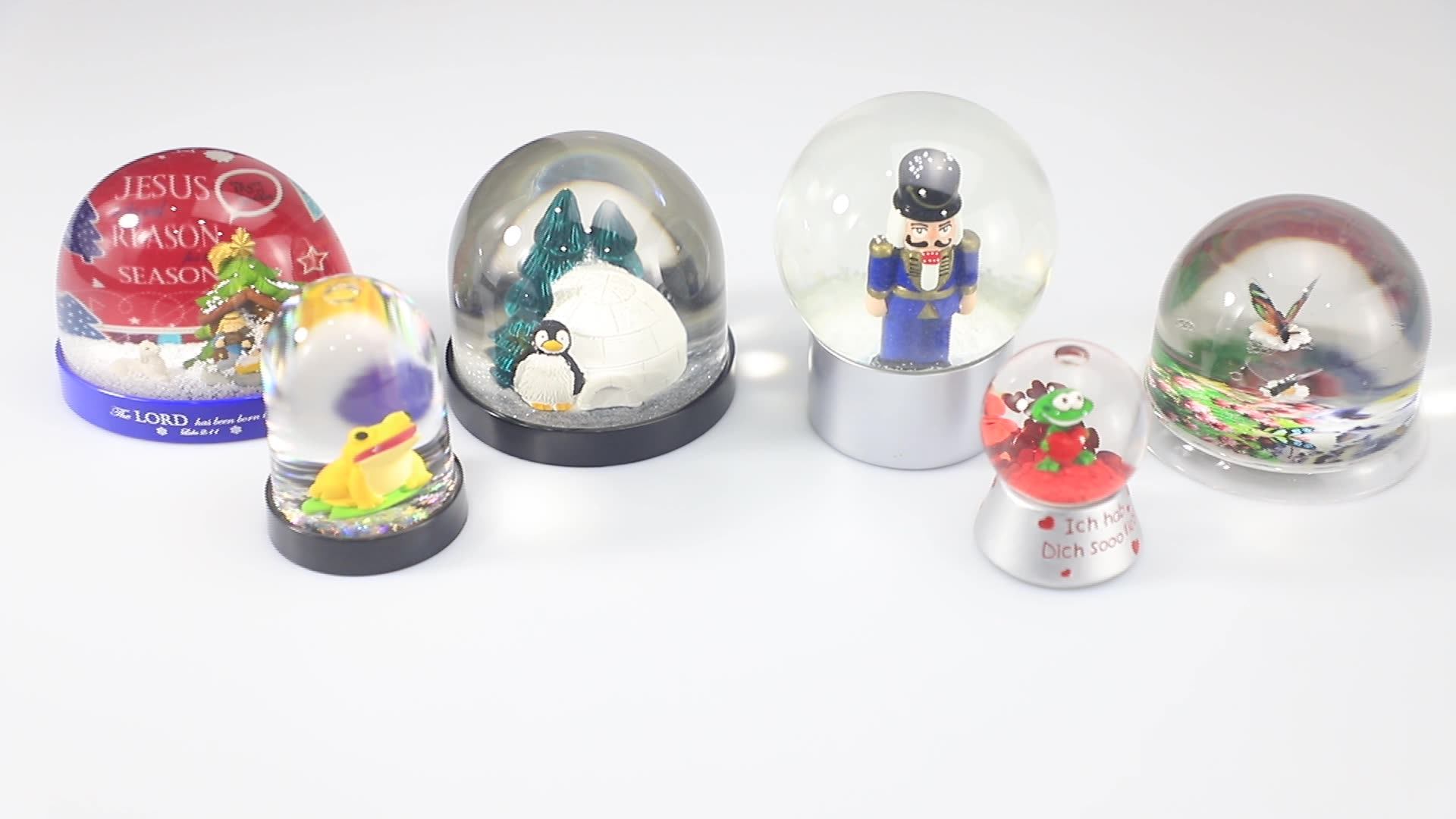 85 Mm Diameter Original Factory Snowball Water Glass Resin Snow Globe ...
