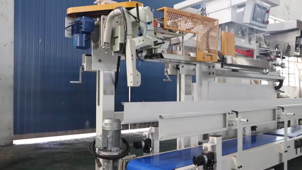 Automatic Animal Feed Weighing Pellet Bagging And Sewing Conveyor ...