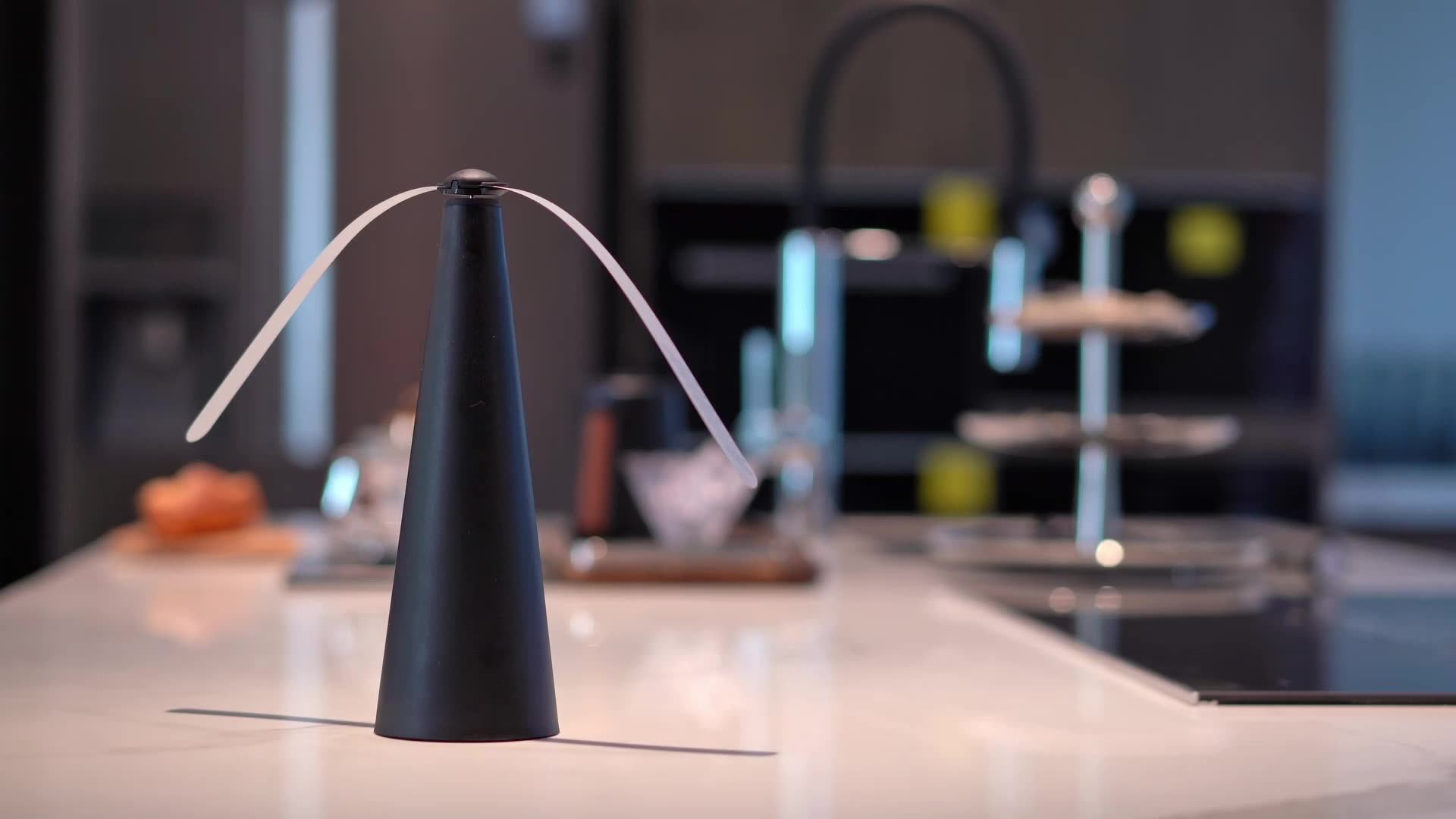 Kitchen Restaurant Automatically Portable Rechargeable Table Fli Away ...