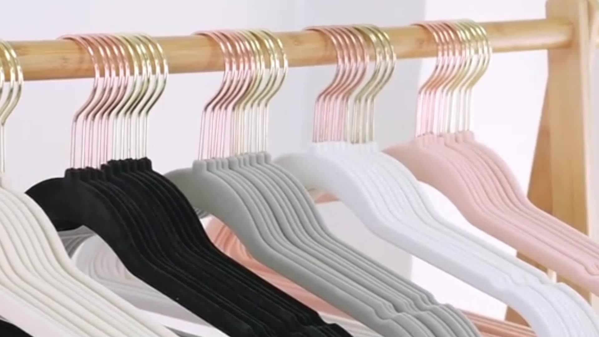 50 Set Non-slip Black Flocked Hangers Perchas Ganchos Cabide Custom ...