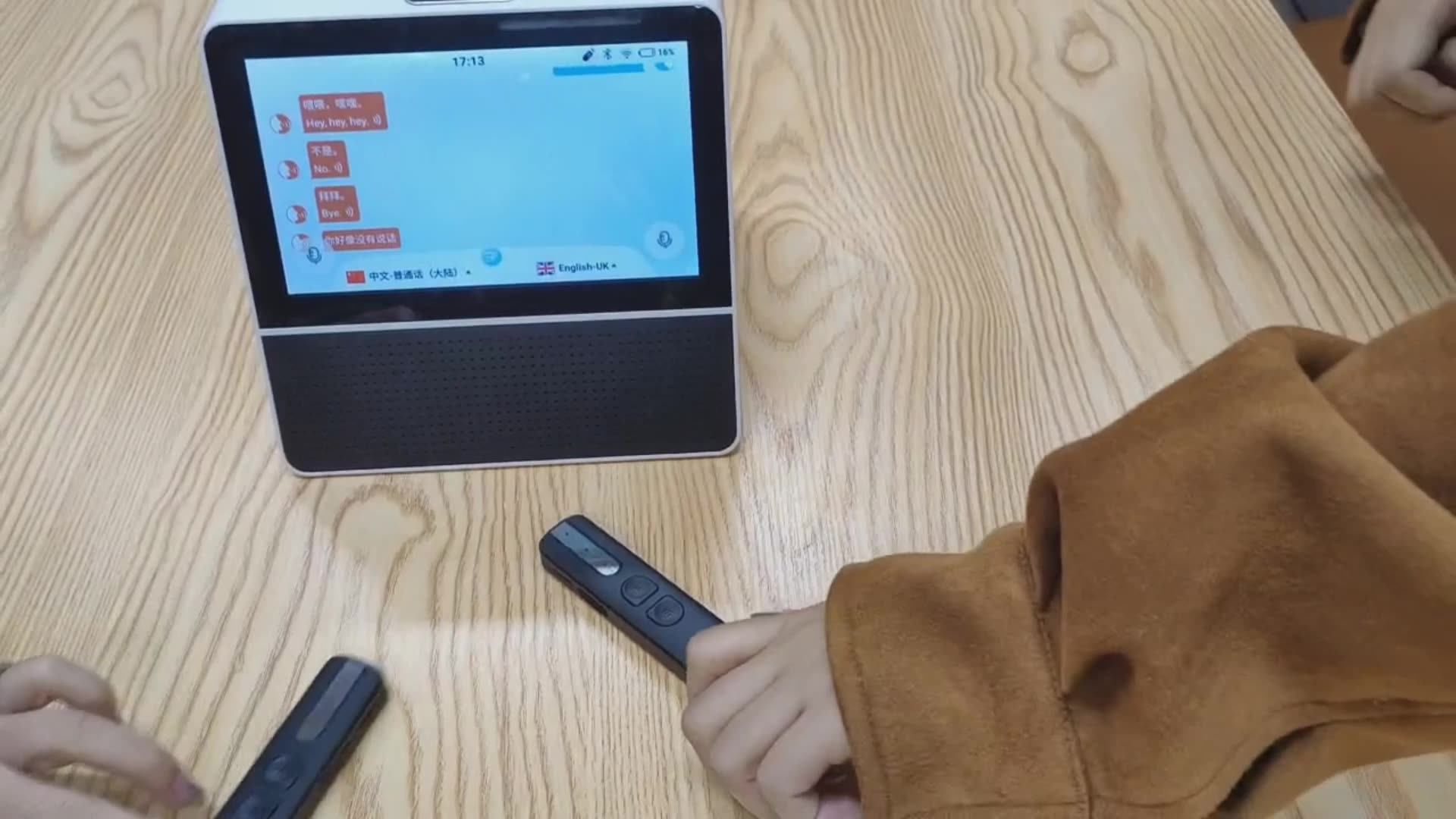 7 Inch Digital Double Face Screen Support 56 Language Arabic Translator ...