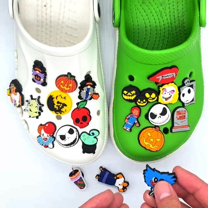 Wholesale Dragon Z Croc Soft Pvc Shoe Charms Cartoon Croc Charm Pvc ...