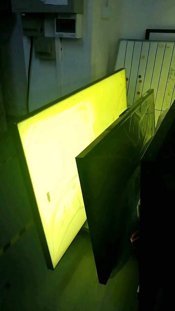 98 Inch Lcd Tv Smart 4k 5000nits High Brightness Outdoor Display Panel ...