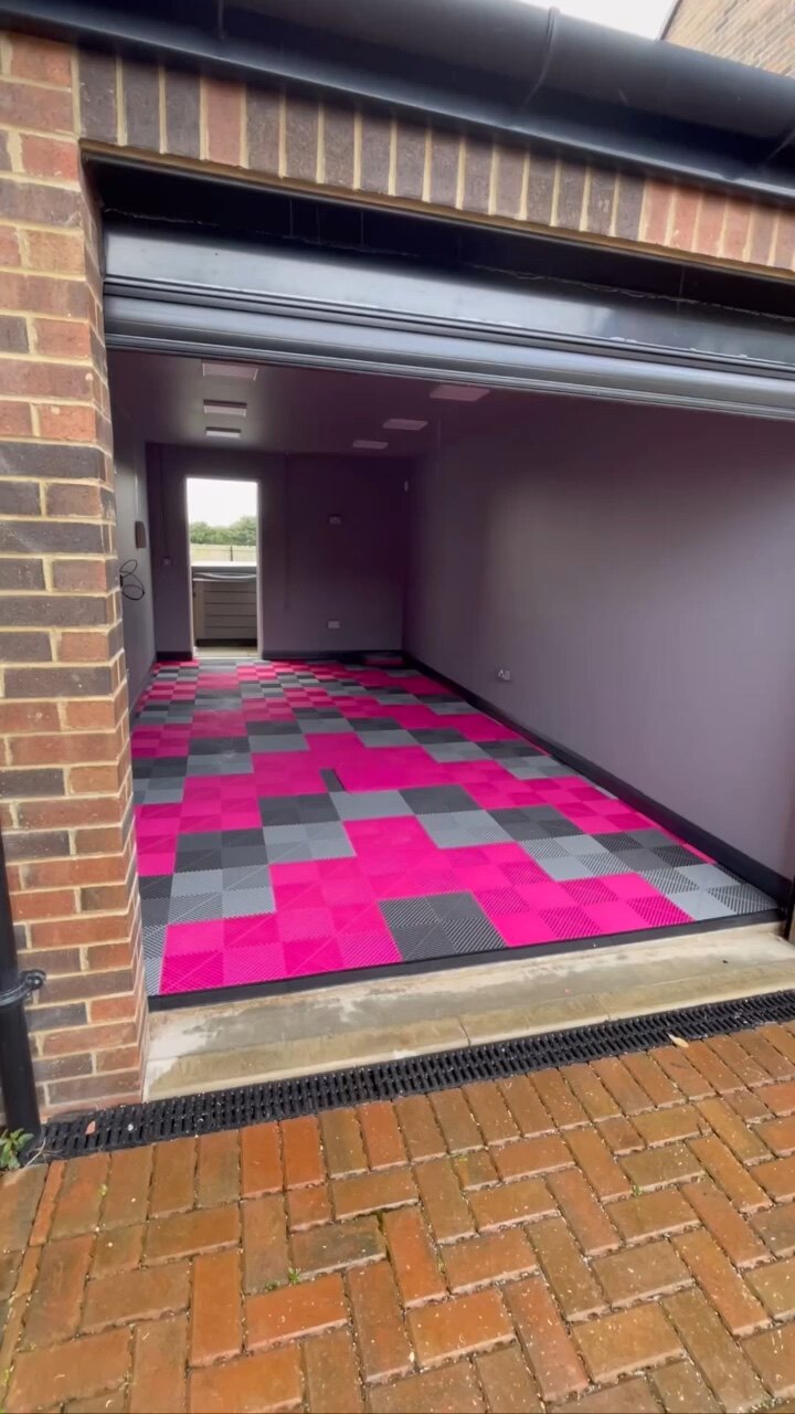 Automotive Repair Shop Detailing Car Workshop Detail Garage Floor ...