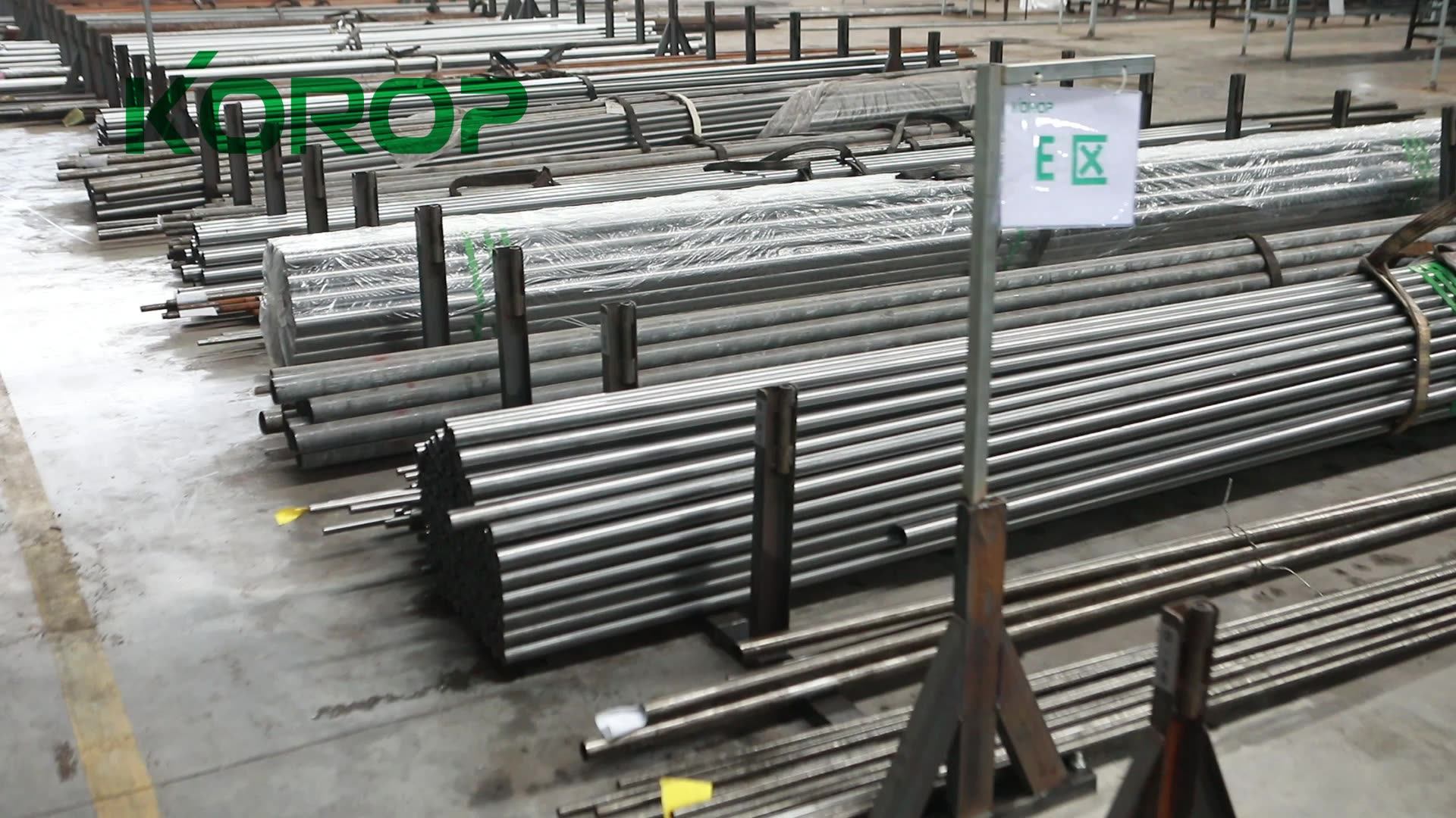 54524-1ca0a Auto Parts Lower Control Arm Bushing Rubber Bushing Top ...