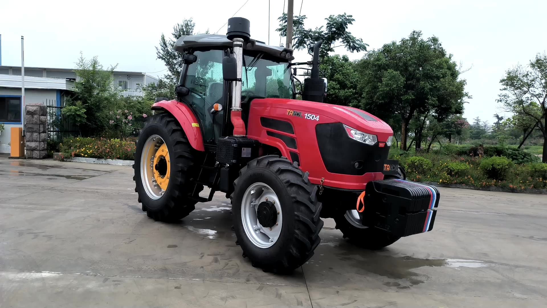 2023 High Quality Tavol Cabin Fram Tractor Agriculture 150hp Tractor ...