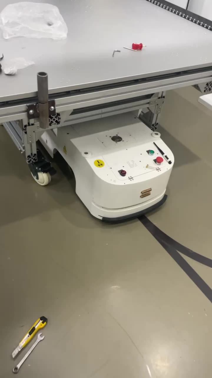 1T顶升式agv小车无人搬运车工厂物料配送二维码智能运输车机器人-阿里巴巴