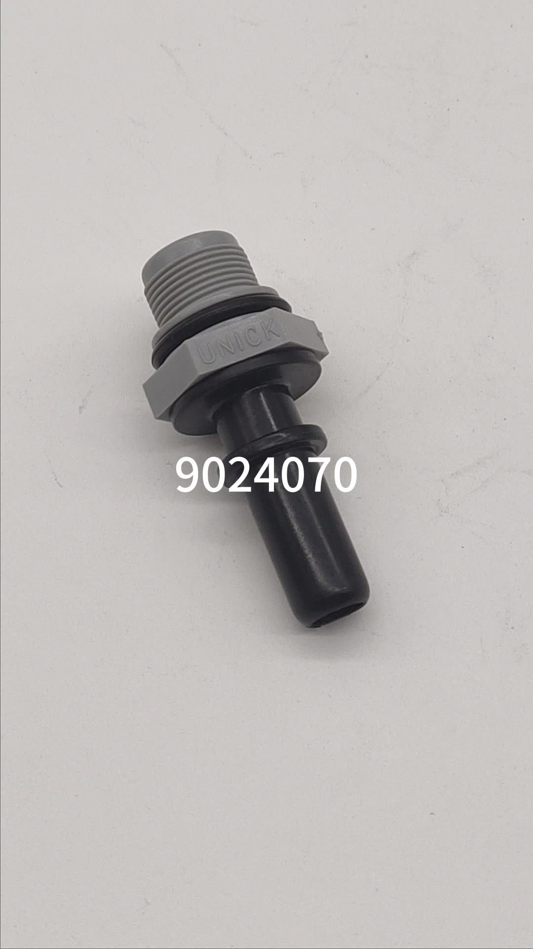 9024070 Positive Crankcase Ventilation Pcv Valve Valvula Pcv Is ...