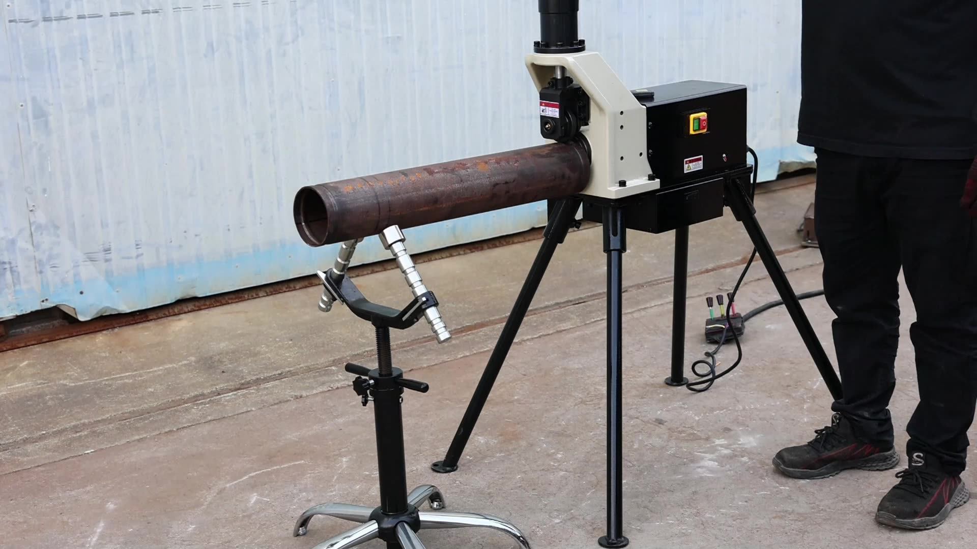 Low Noise High Performance With Compact Size Hydraulic Drive Pipe Roll ...