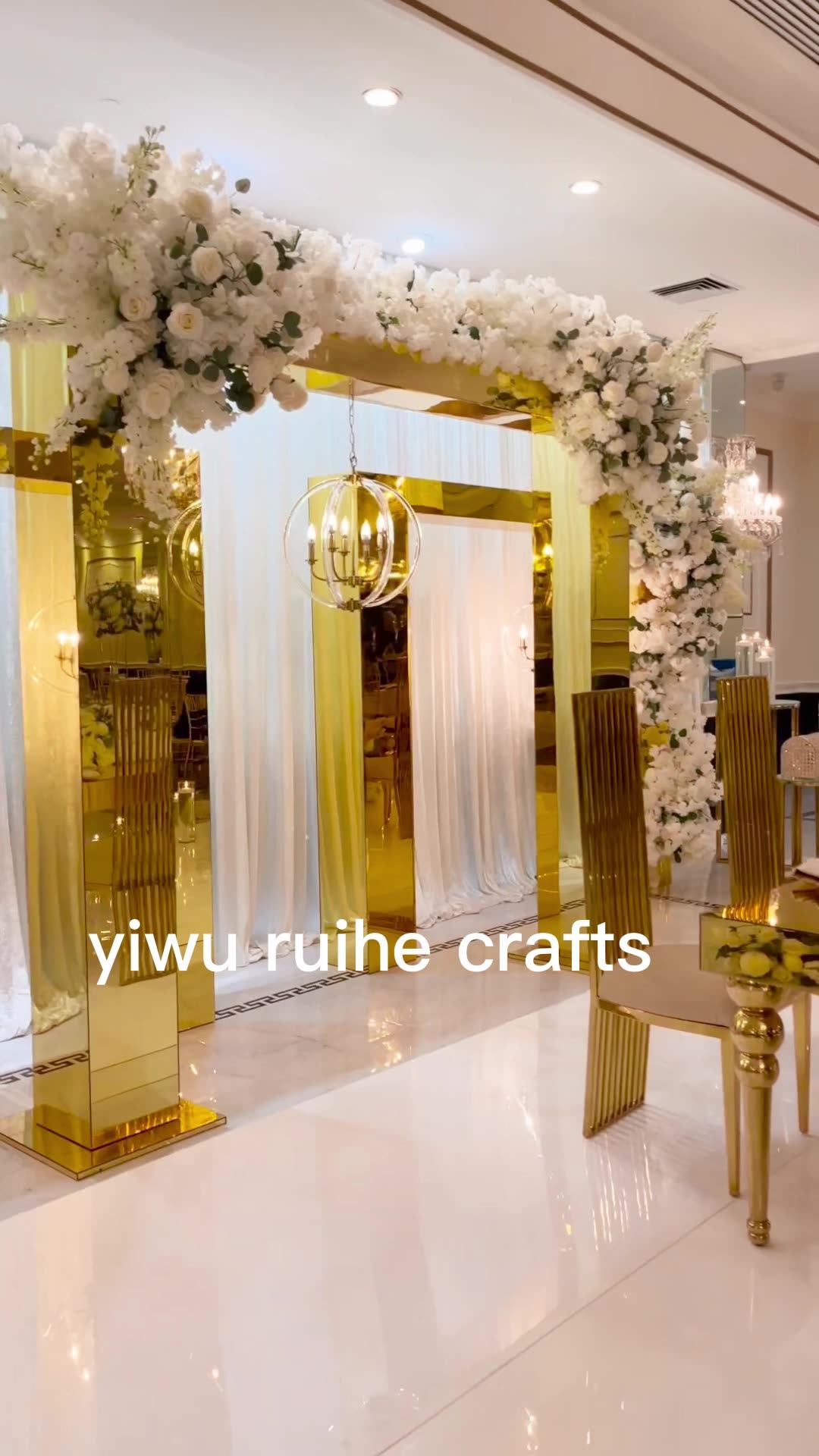 New Luxury Wedding Decor Supplies Gold Acrylic Wedding Arch Acrylic ...