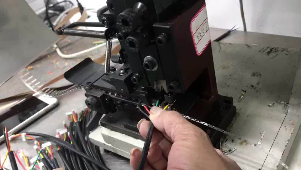 Terminal Crimping Mould Applicator: Horizontal Feed Terminal Solution