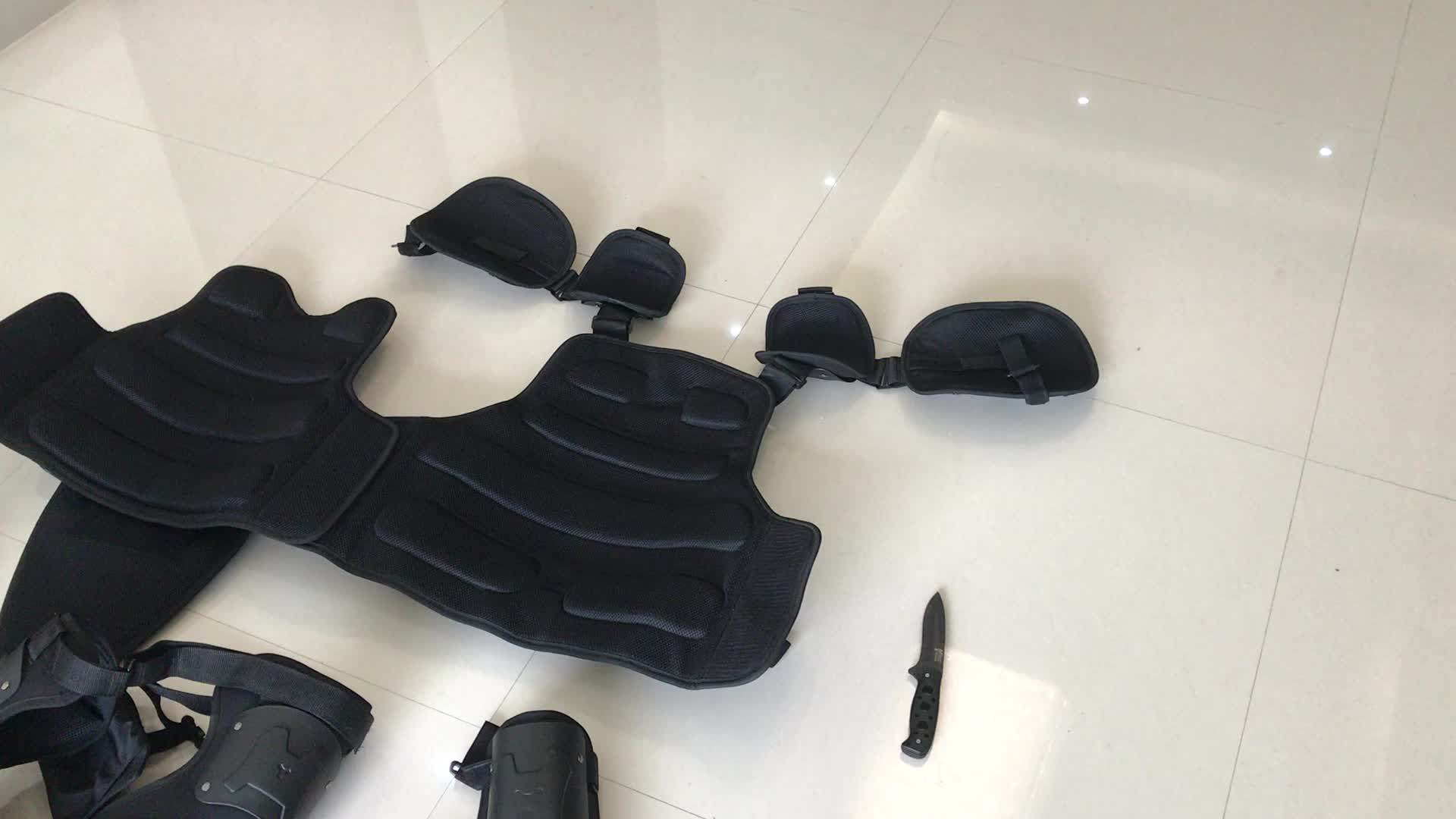 Full Body Armor Anti Riot Suit Military Tactical Armor - Buy Riot ...