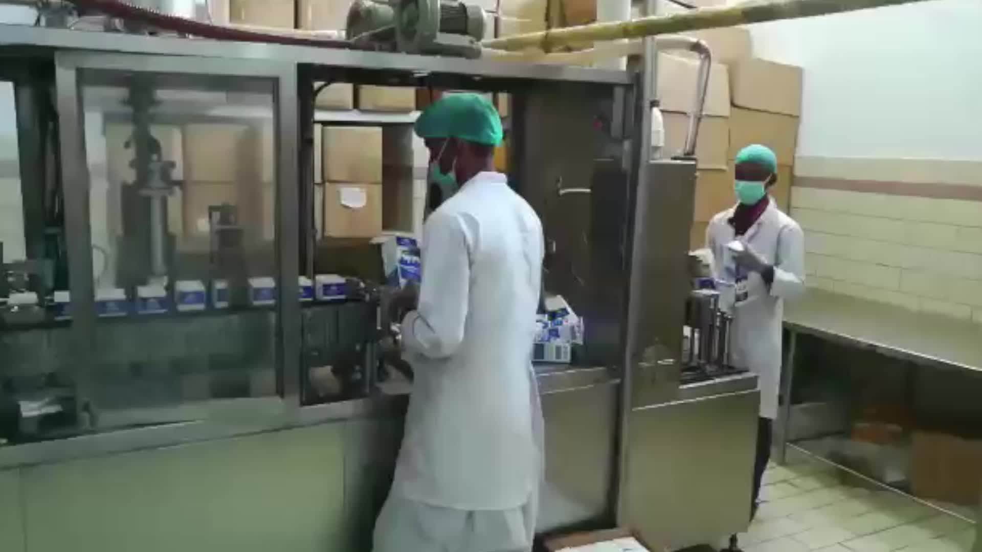 Fresh Milk Carton Filling Machinery - Buy Milk Filling Machine,Milk ...