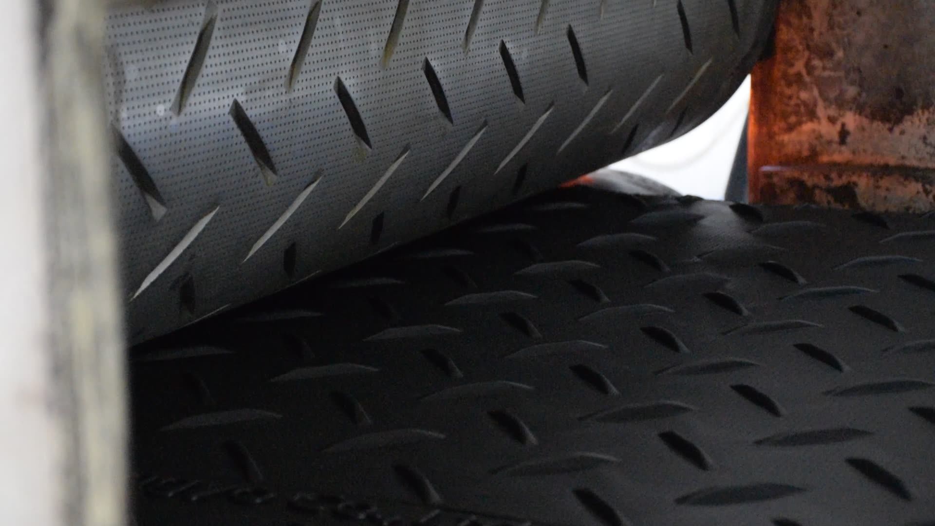 Grounding Earthing Mat Hard Plastic Mats Panels Ground Protection ...