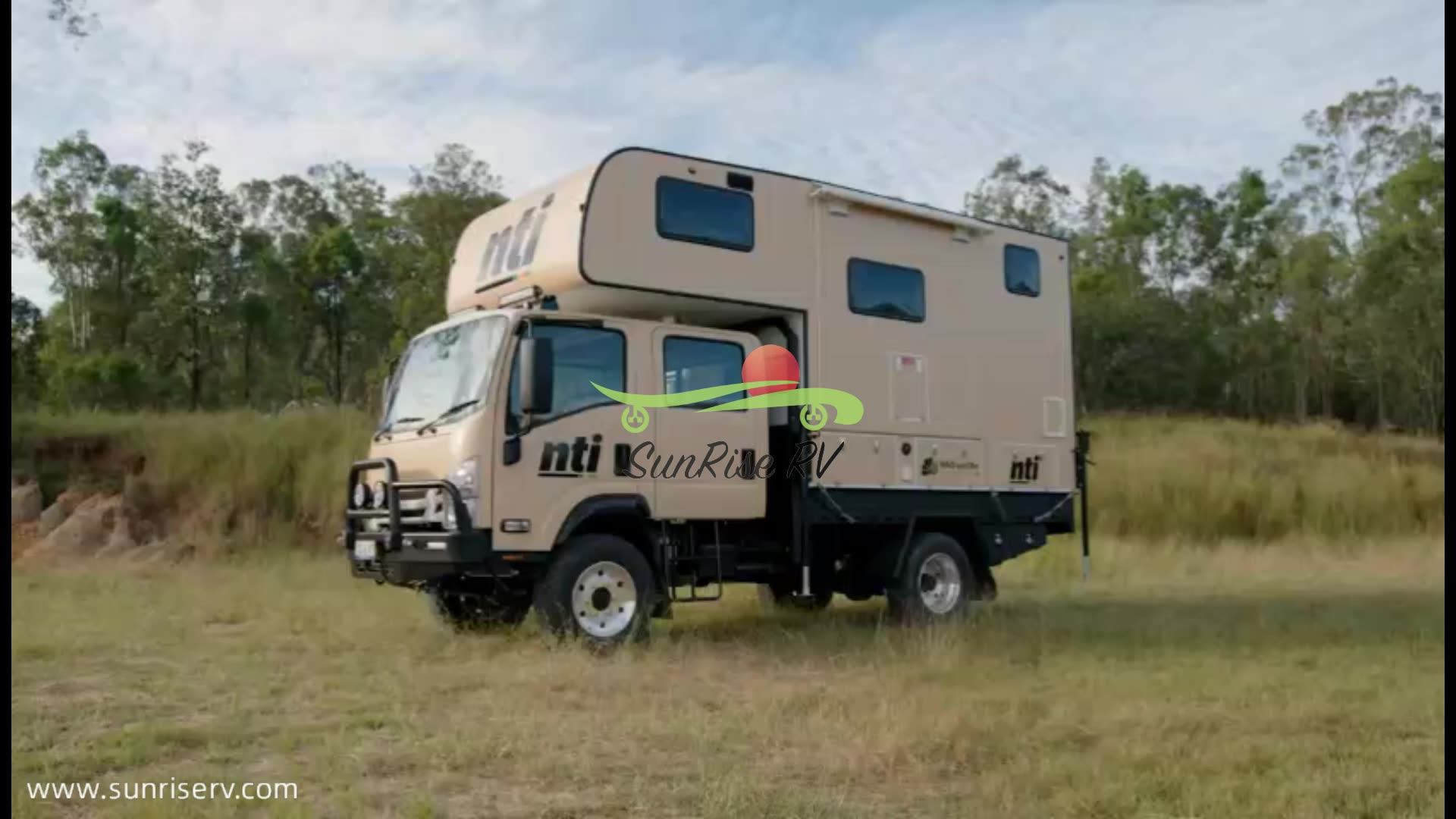 Lightweight Pickup Camper Truck Campers With Bathrooms Spacious 6x6 ...
