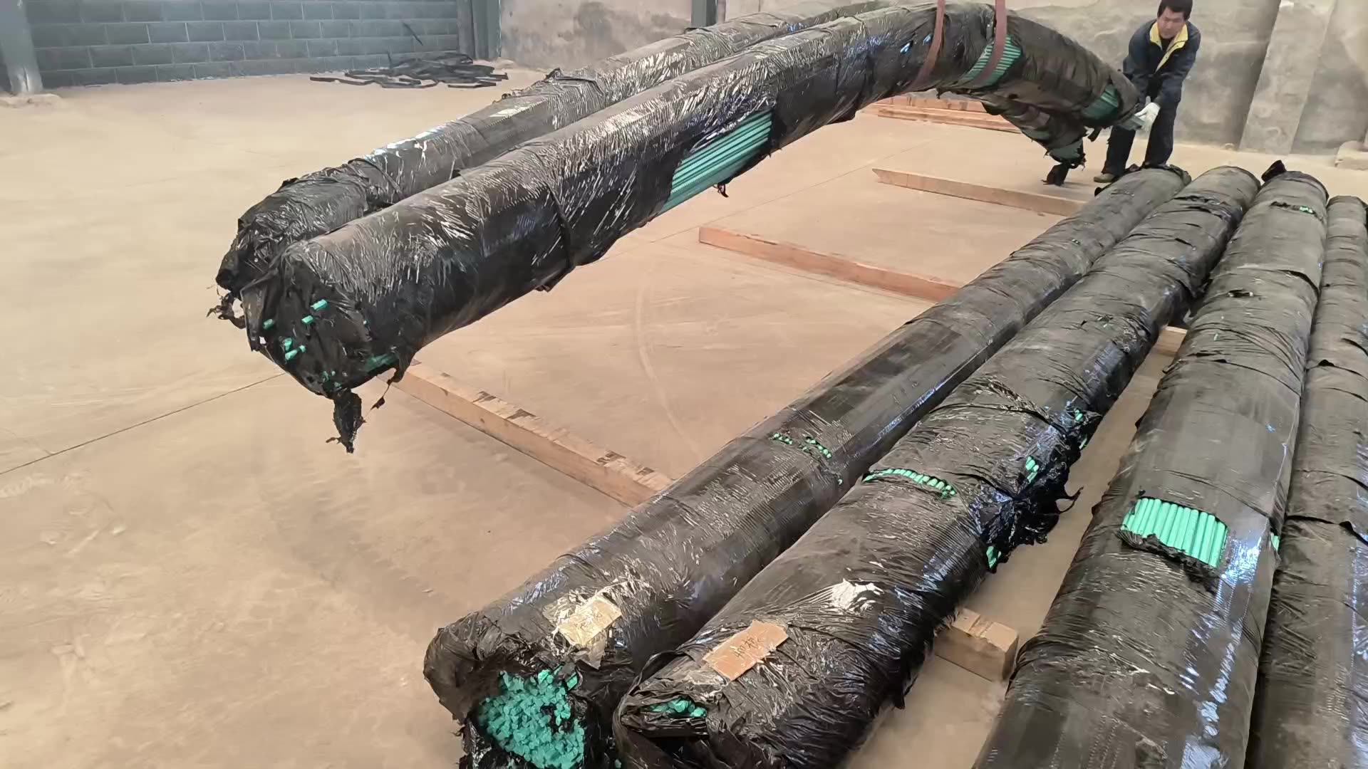 Epoxy-coated Rebars Anti-corrosion Green Painted Epoxy Steel Rebars For ...