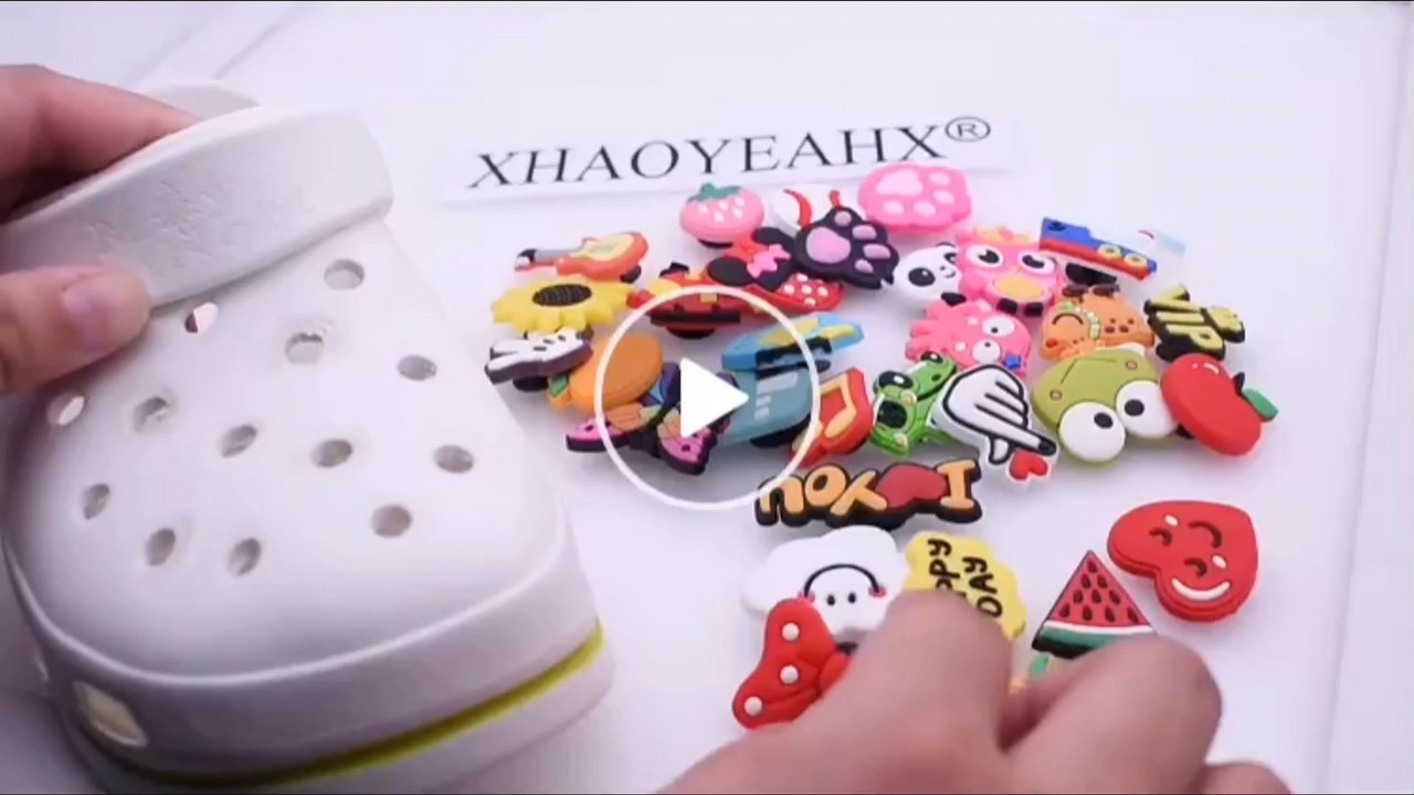 Custom Cute Pig Cartoons Shoe Charms Squish Mallow Piglet Croc Charms ...