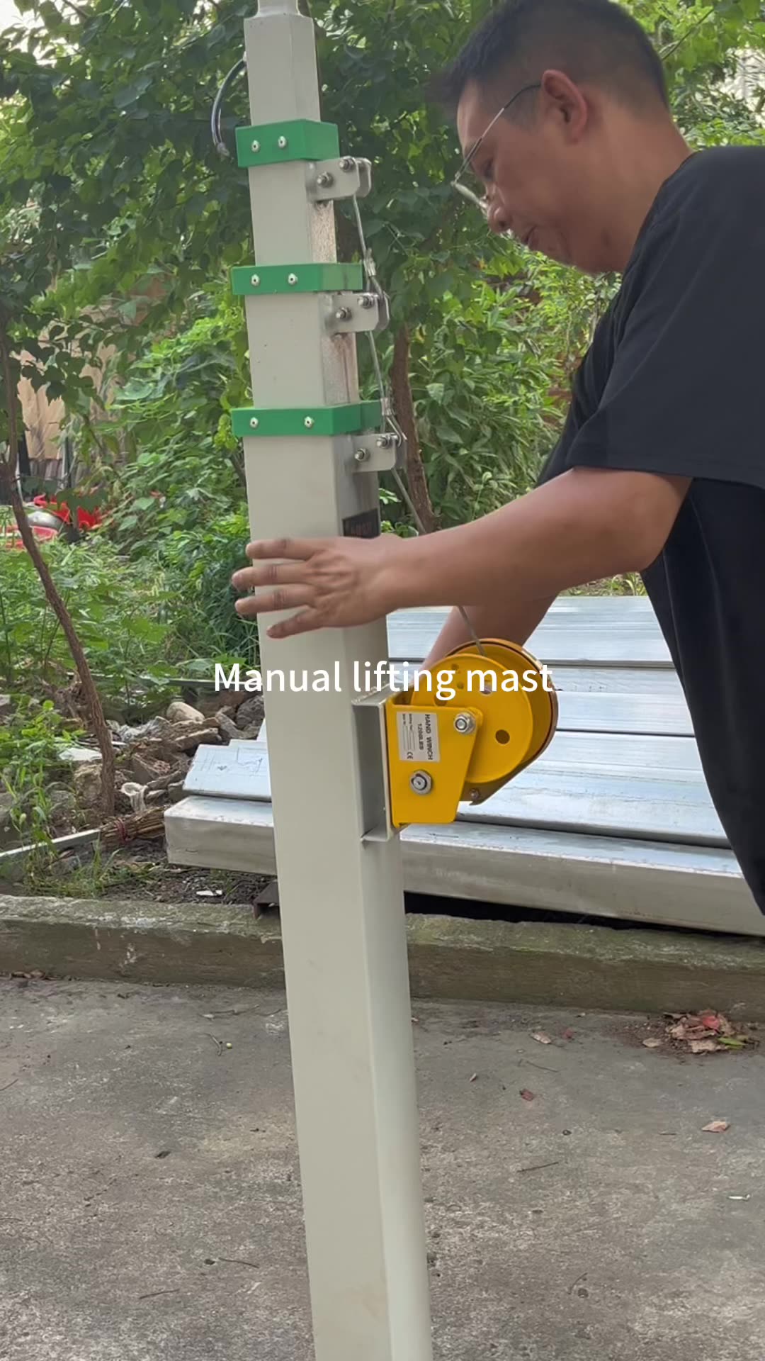 Hot Selling Black 6m 7m 8m Light Pole Steel Multi Section Telescopic Manual Lifting Mast - Buy ...