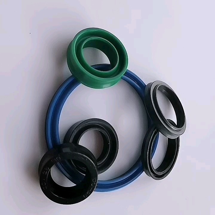 Different Color Small Sizes Rubber Fluororubber Seal O Rings For Fuel ...