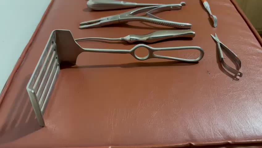 Professional Plastic Surgery Maxillofacial Tessier Disimpaction Forceps ...