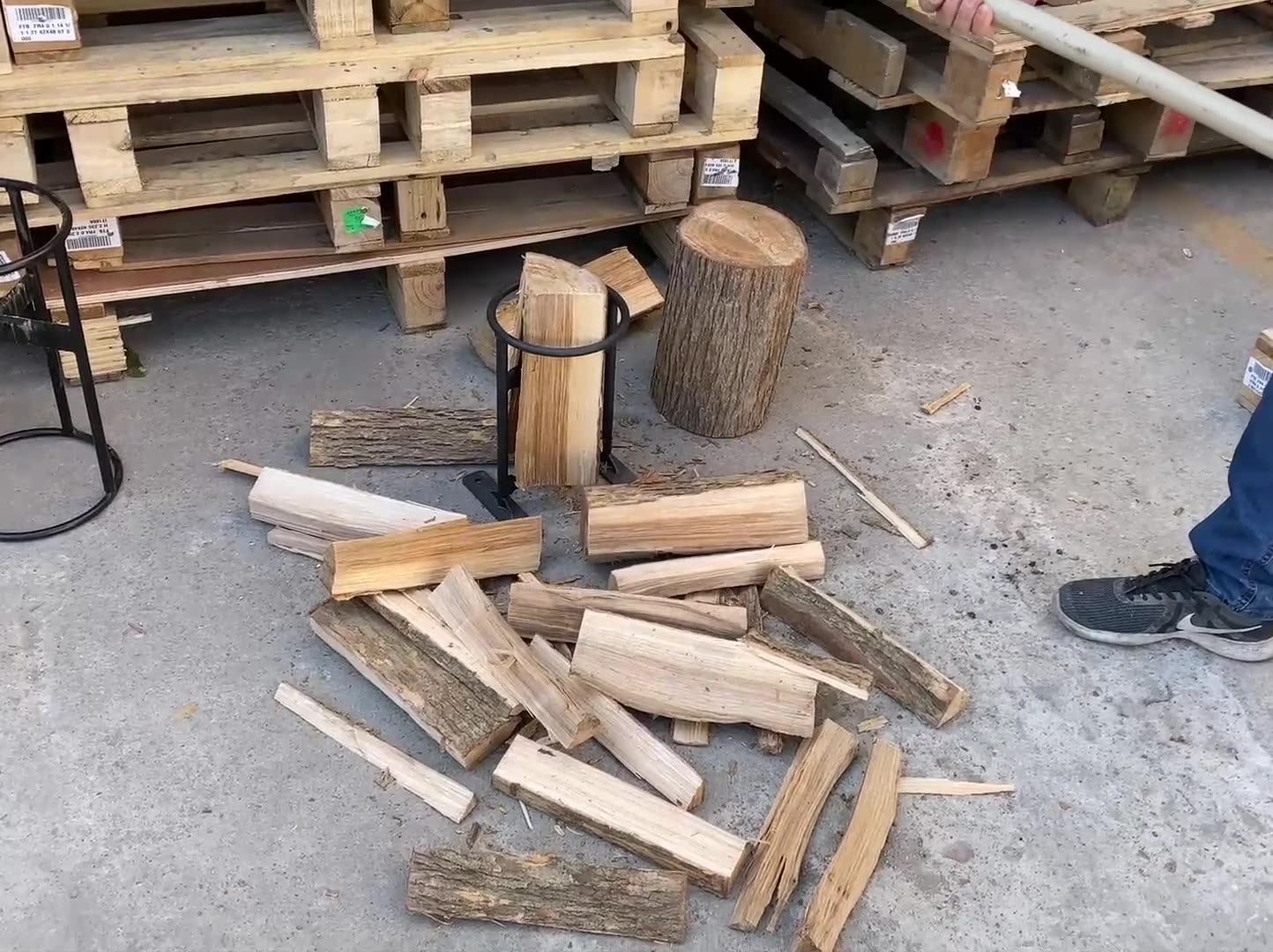 劈材器手动劈柴神器劈柴机柴火分离器劈木机样品下单链接劈柴器-阿里巴巴