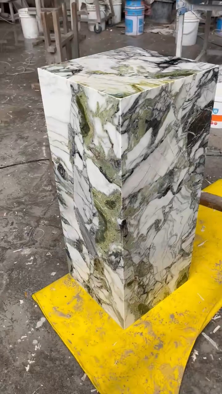 Popular Polished Natural Grey Marble Square Base Marble Display Coffee ...