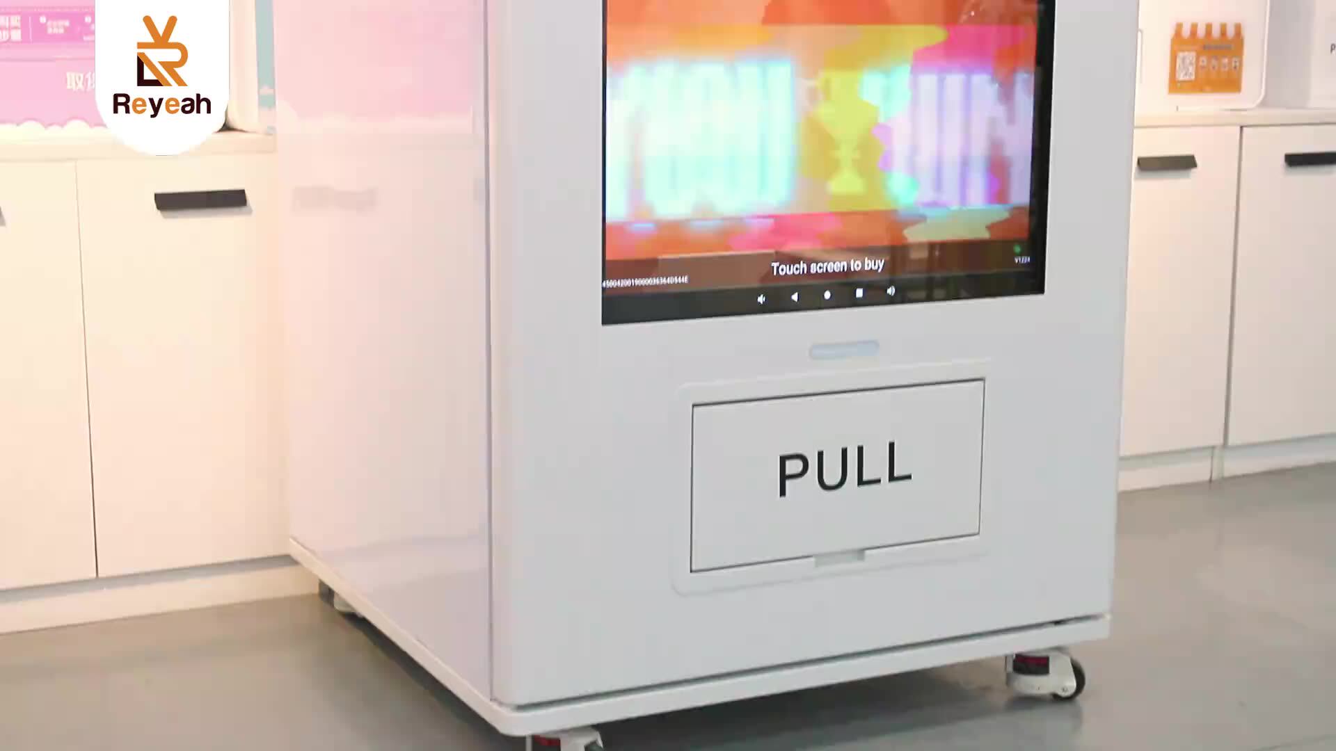 Custom Indoor Smart Drink Vending Machine For Foods And Drinks And ...