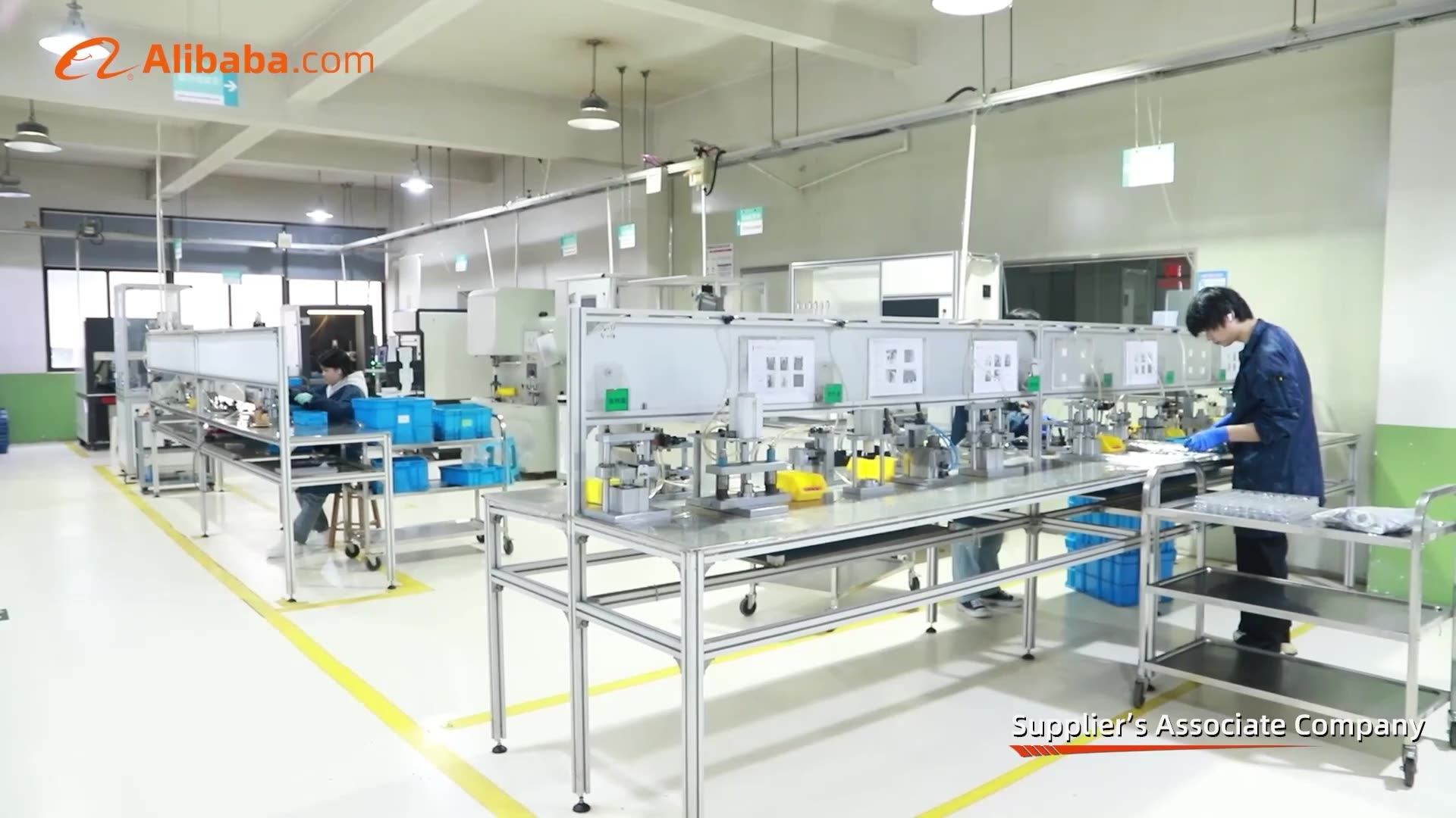 Auto Parts Radiator Coolant Pipe For Mercedes Benz Heater Hose ...