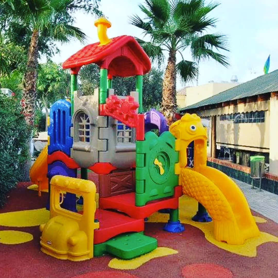 Brinquedos Engraçados Crianças Parque De Plástico Material Pequeno ...