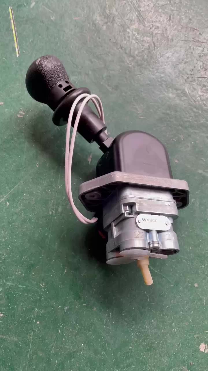 Original Wabco 9617231570 Hand Brake Valve,Parking + Add. Valve Kamaz ...