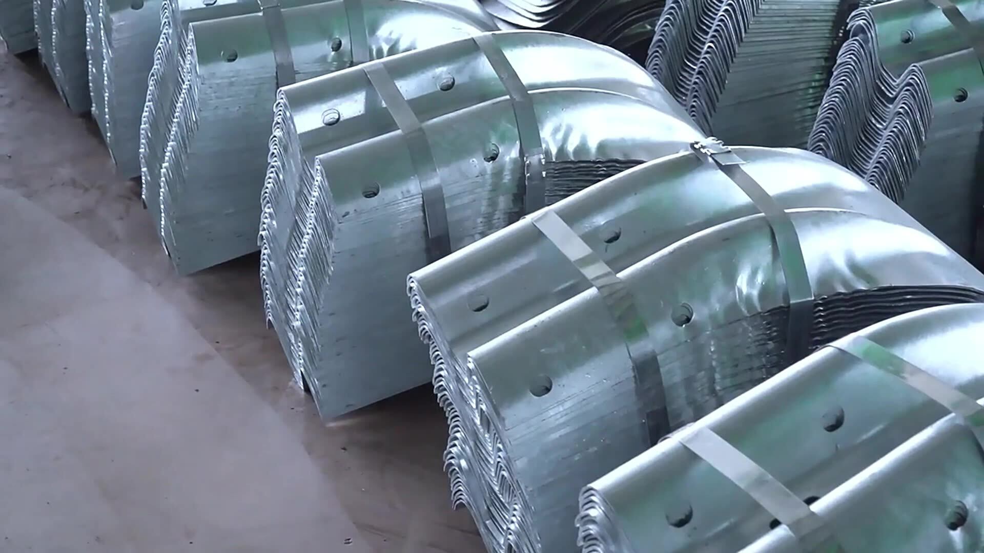 Galvanized Steel Tri Beam Terminal End For Bridge - Buy Roadway ...