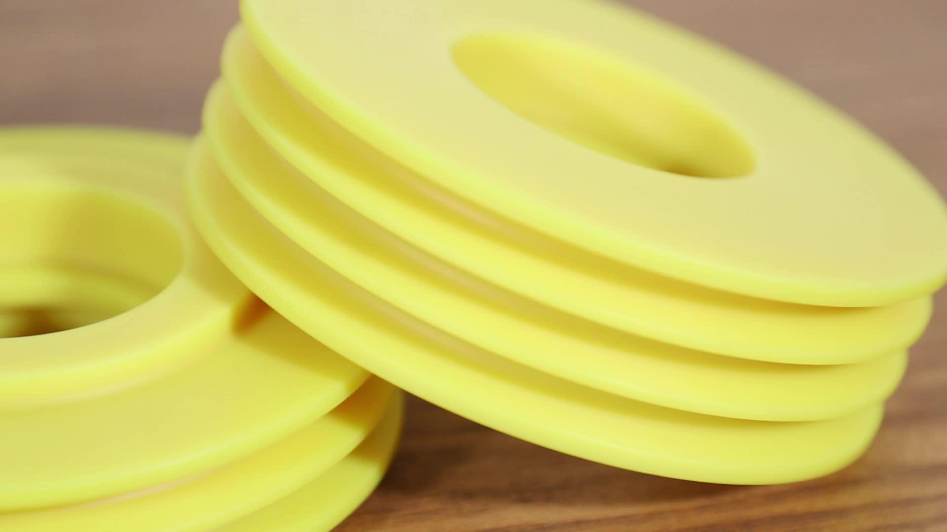 Guangzhou Engineering Plastic Injection Molding Polyurethane Wheel ...