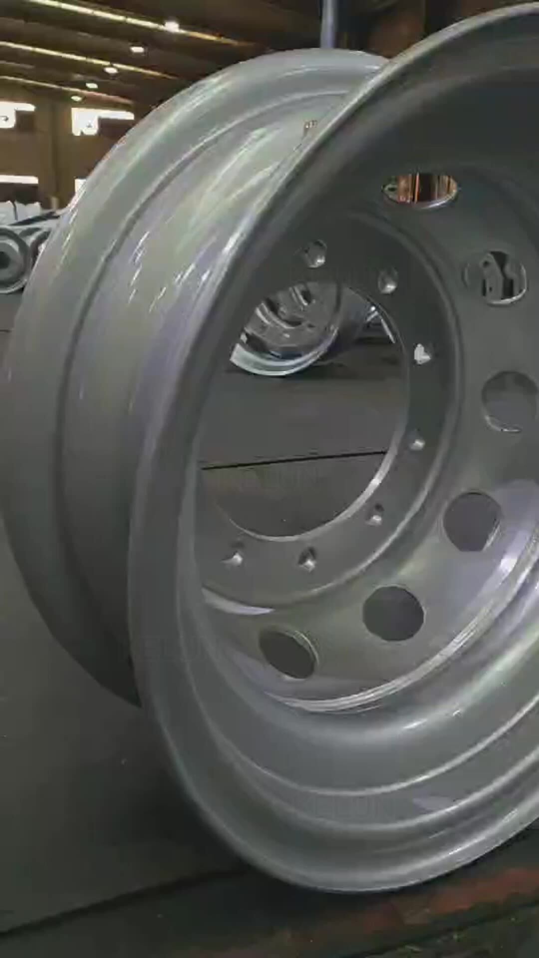 24 Inch Heavy Truck Steel Wheel Rims With Tire 295/80r24 - Buy Truck ...