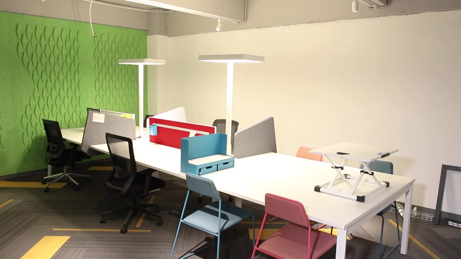 Modular Staff Cubical Wooden Office Cubicle Partition And Workstations ...