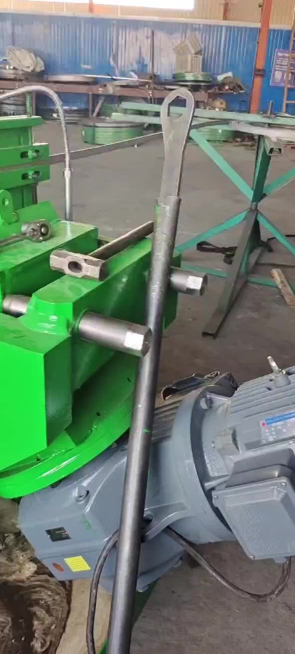 Continuous Helical Screw Flight Making Cold Rolling Machine Spiral ...