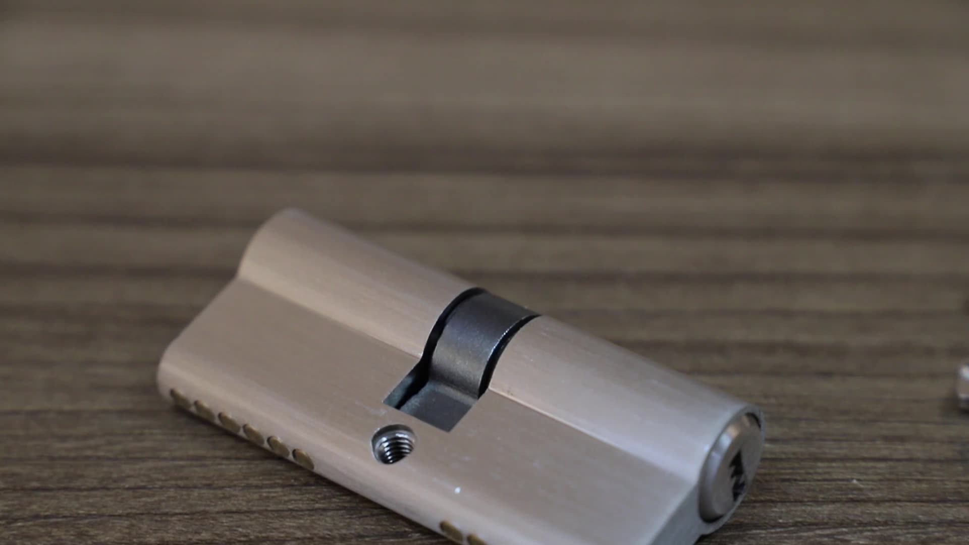 70mm China Supplier Euro Profile Brass Door Cylinder Lock With Knob ...