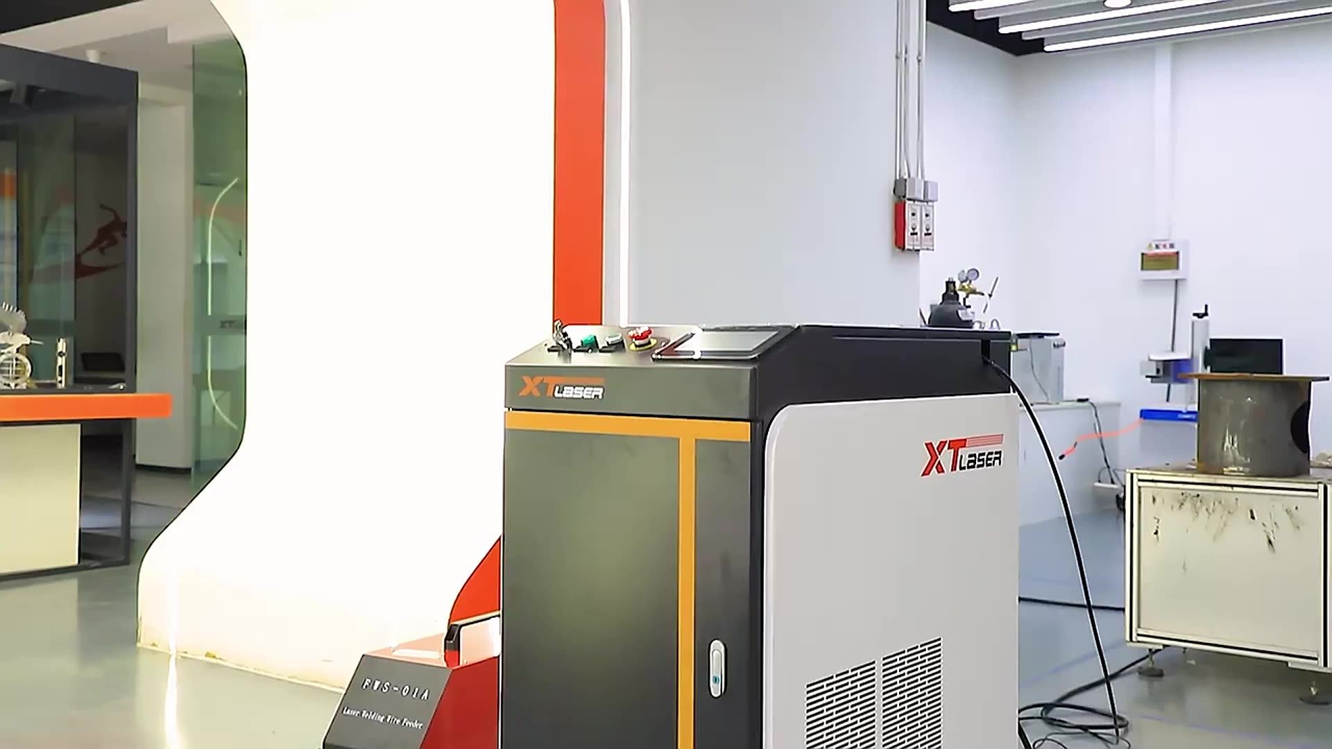 Cheapest 4 In 1 Portable 1500w 2000w Fiber Laser Welder Hand Held Laser ...