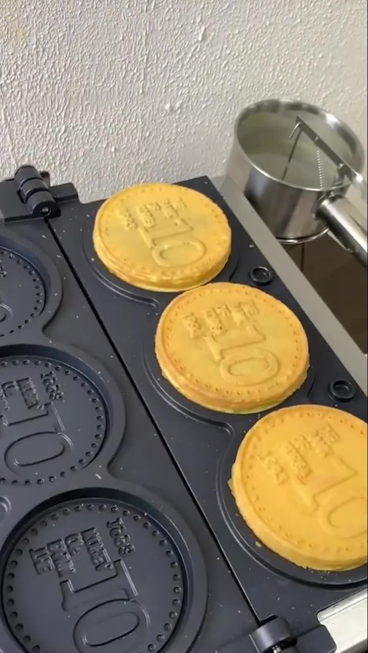 Factory Direct Sale Stainless Steel Non-stick 3 In 1 Gold Coin Waffle ...