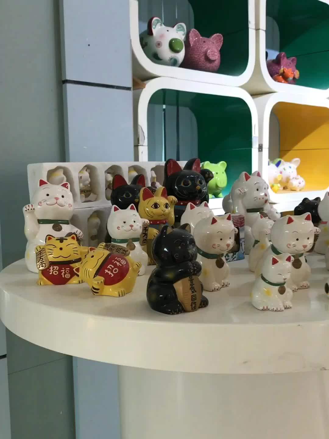 Wholesale Ceramic Home Decoration Ceramic Japanese Ceramic Lucky Cat ...
