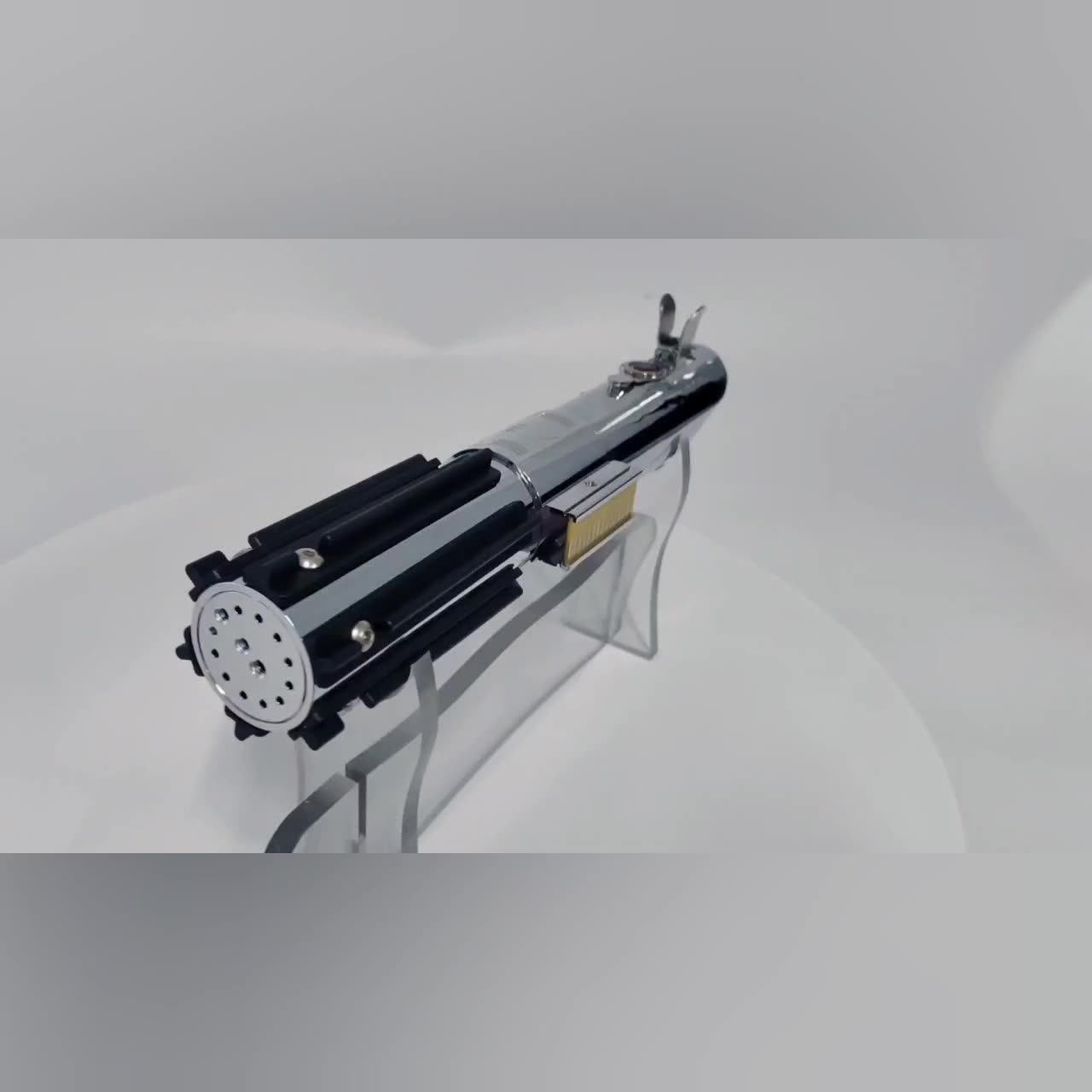 Lgt Saberstudio Graflex Skywalker Led Lightsaber Proffie Soundboard ...