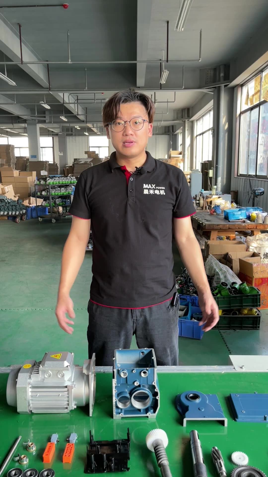 Glass Greenhouse Frames With Gear Motor Side Vent And Roof Vent ...