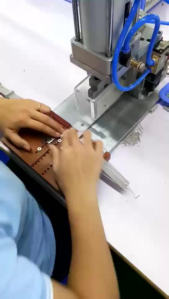 Semi-automatic Pneumatic Type Idc/ide Flat Ribbon Wire Crimping Machine ...