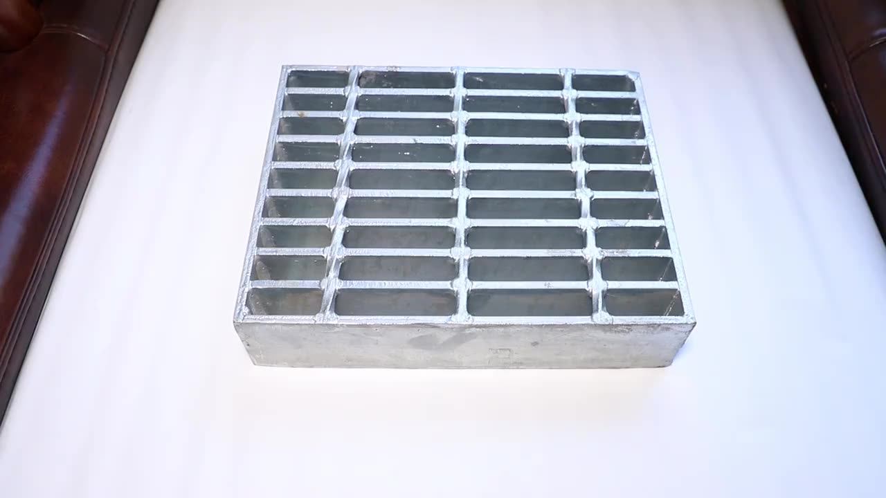 Hot Dipped Weight Galvanized Sus Metal Used Steel Grating For Sale ...