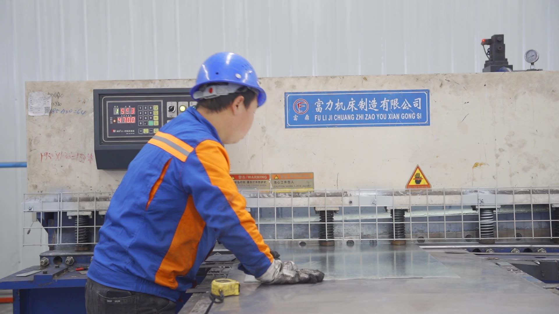 Factory Large Commercial Warehouse Shelving Boltless Racking System For ...