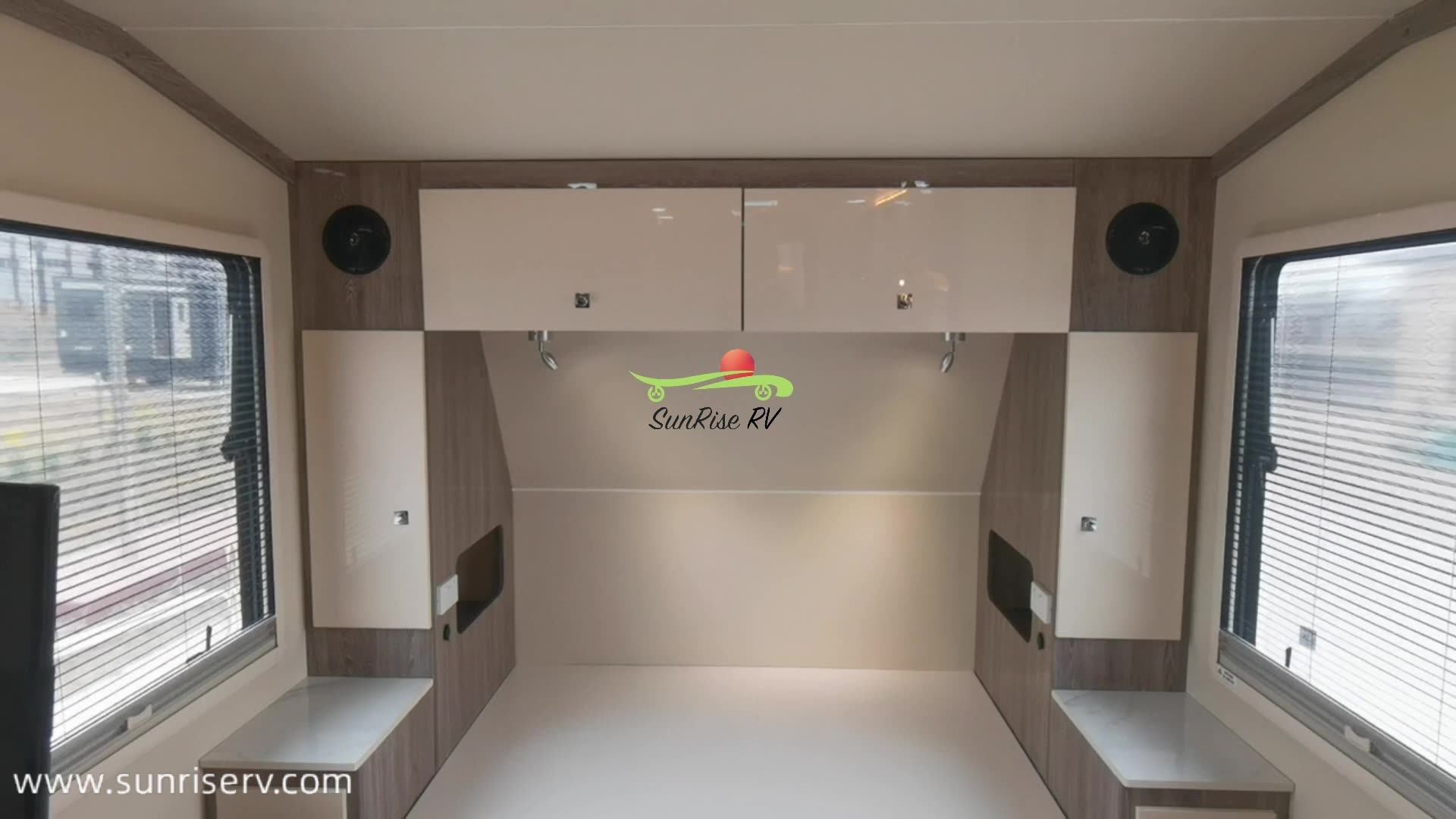 Sunrise Australian Offroad Camper Trailer Dual Axle 20ft Family Hybrid ...