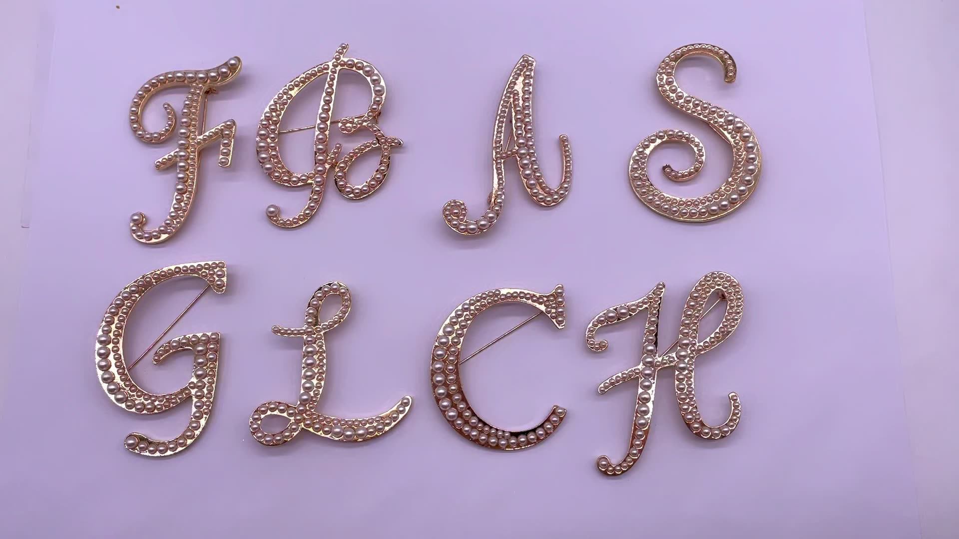 Custom Diamond Crystal English Alphabet Brooch Lapel Pin Alloy Silver ...