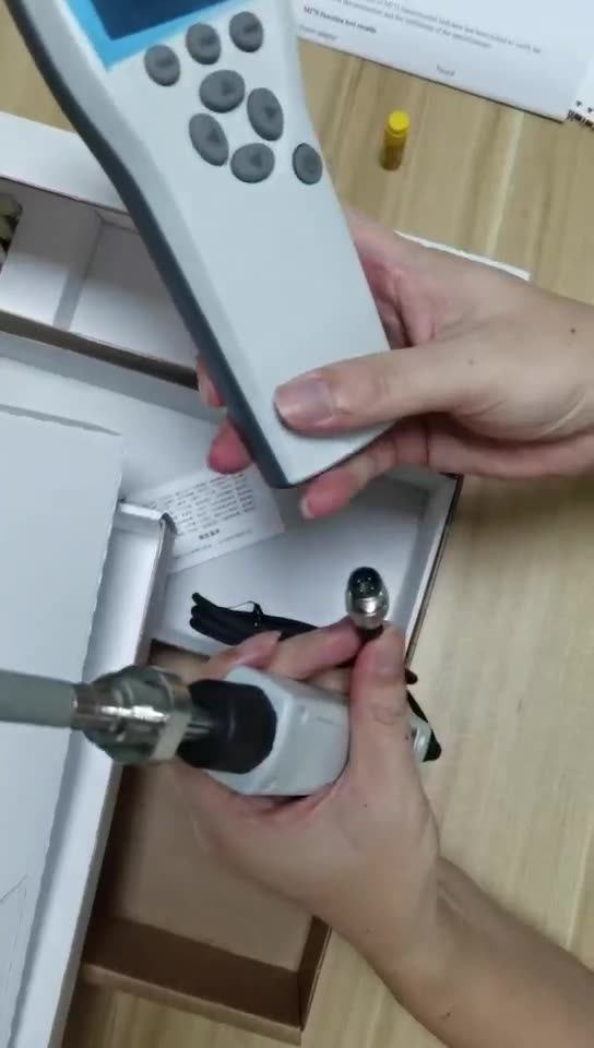 维萨拉 vaisala MI70 多功能手持表 HM70手持温湿度计DM70露点仪-阿里巴巴