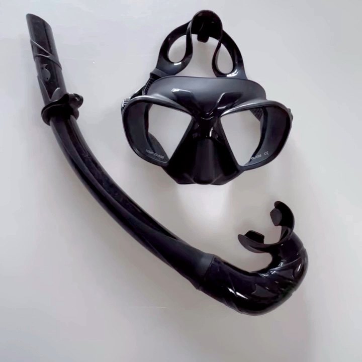 Custom Italian Design Low Volume Free Diving Mask And Snorkel Set Dive ...