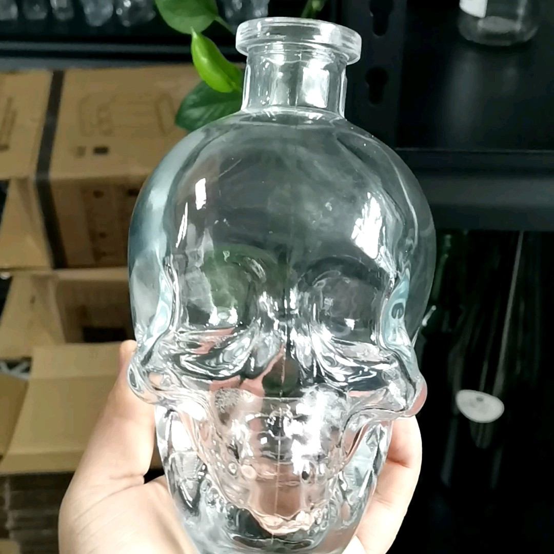 Oshow Wholesale 120ml 200ml 400ml 750ml Skull Head Shaped Vodka Glass ...
